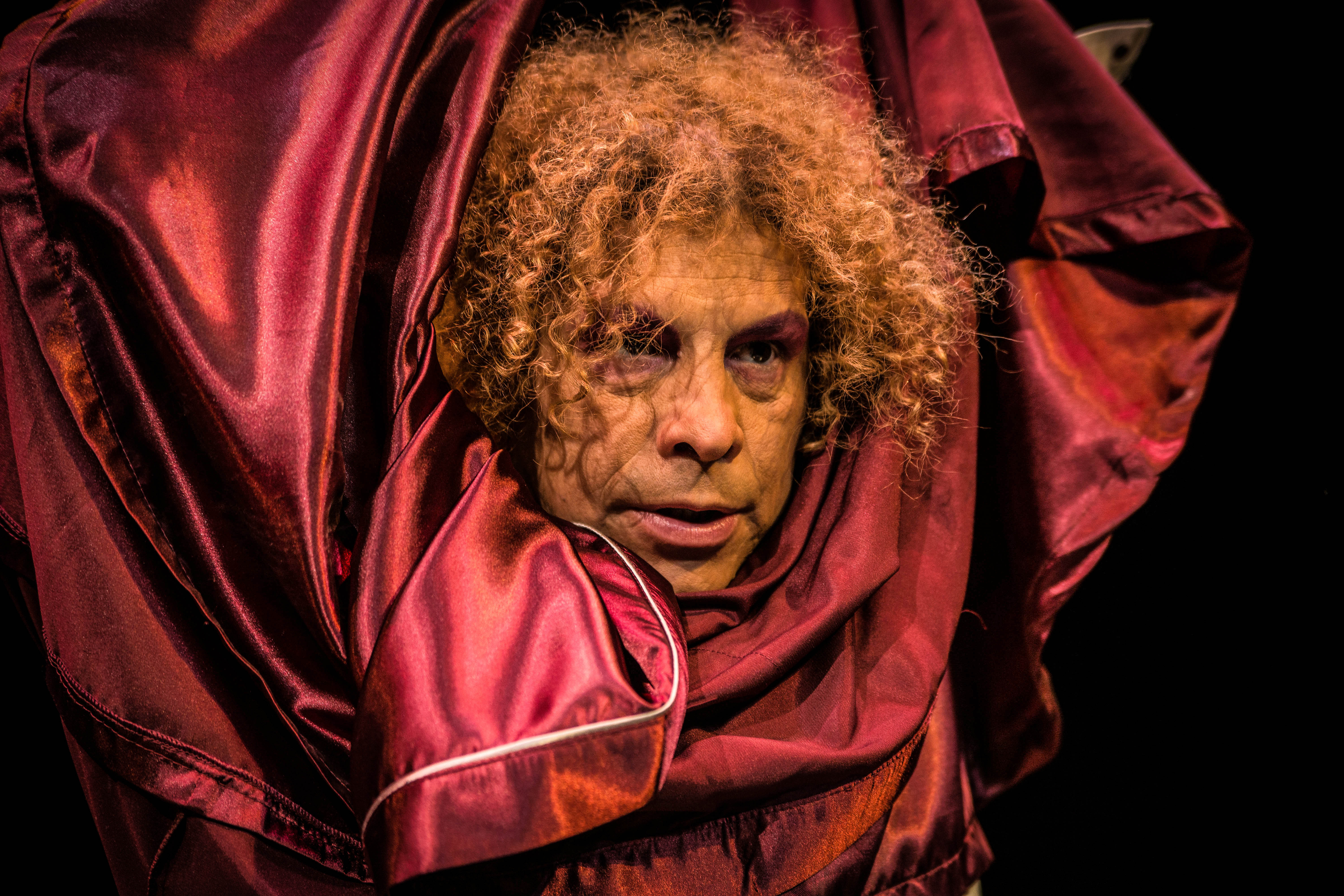 Primo Rojas "De cómo un pobre entierra a la mamá" - 22 | Ticketcode